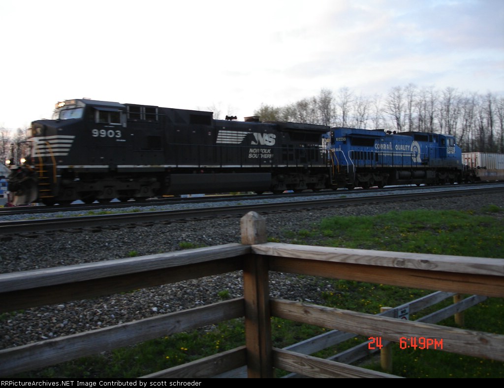 NS 9903 & NS (ex.CR) 8445 head WB